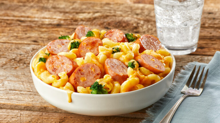 Polish Kielbasa Rope | Johnsonville Foodservice